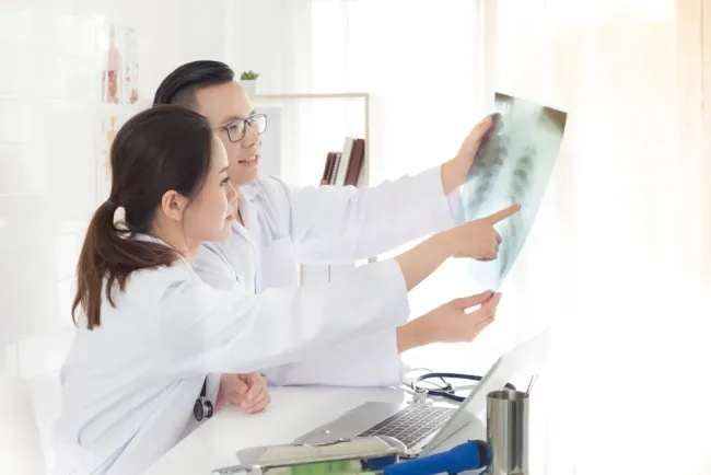 7 Rekomendasi Rumah Sakit Paru di Indonesia - Hello Sehat