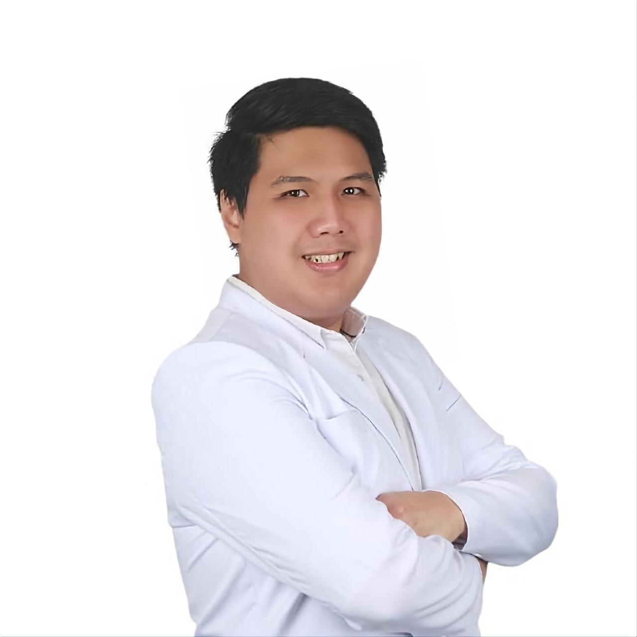 dr. Isaac Ardianson Deswanto, BMedSc, SpU, Hello Sehat