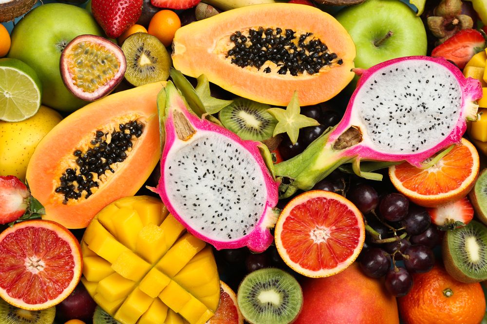 10 Buah yang Mengandung Vitamin A, Pilih yang Berwarna