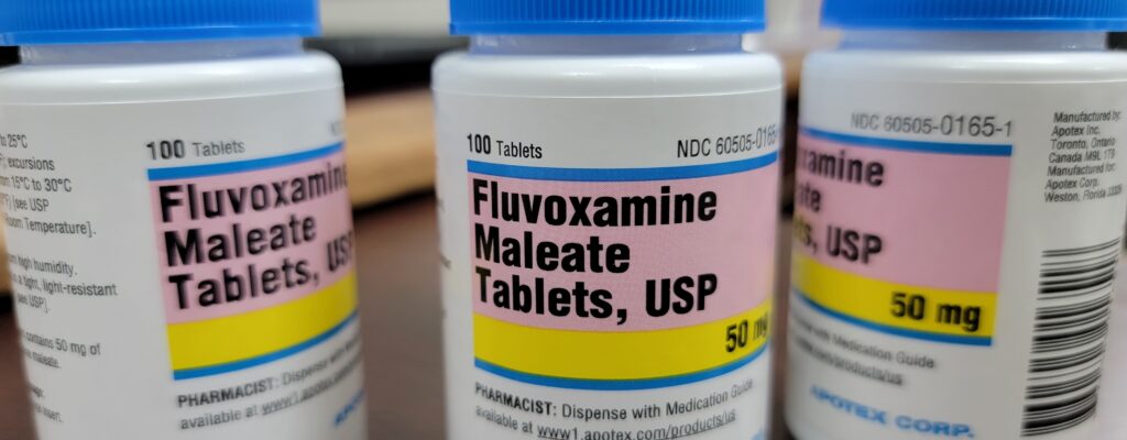 Fluvoxamine: Kegunaan, Dosis, Efek Samping, dll - Hello Sehat