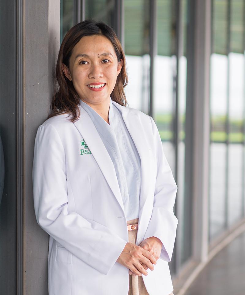 dr. Martha Iskandar SpPD - KHOM, Hello Sehat
