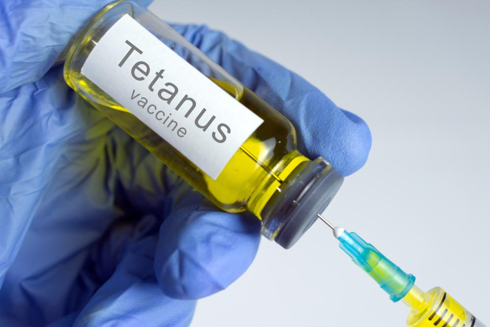 Tetanus Toxoid: Kegunaan, Dosis, Efek Samping, dll. - Hello Sehat