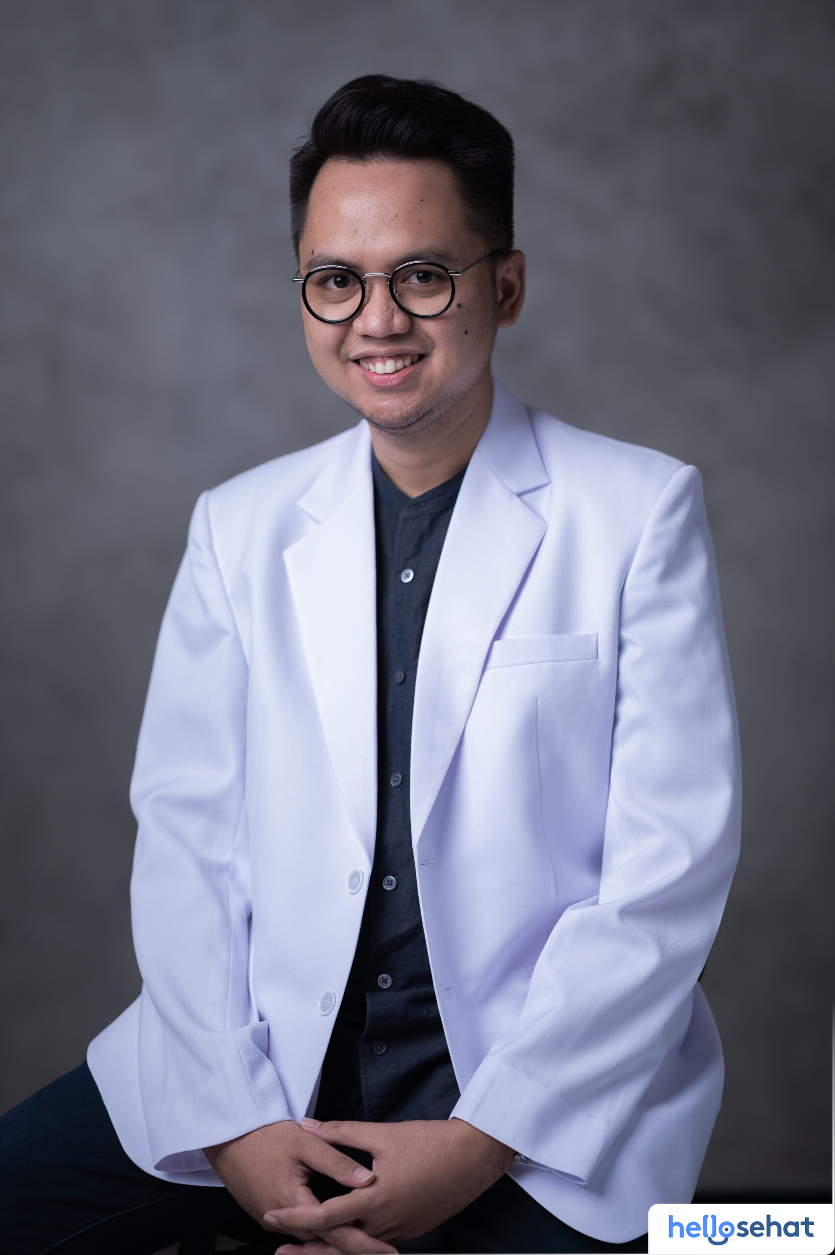 dr. Decsa Medika Hertanto, Sp.PD, Hello Sehat