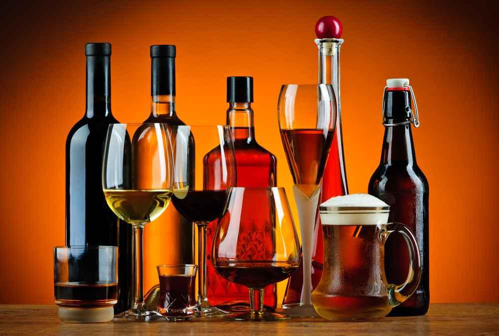 12 Jenis Minuman Keras dan Kandungan Alkoholnya - Hello Sehat