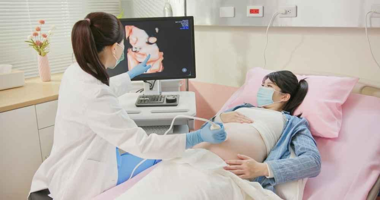 5 Ciri-Ciri Bayi Cerdas dalam Kandungan dan Cara Merawatnya