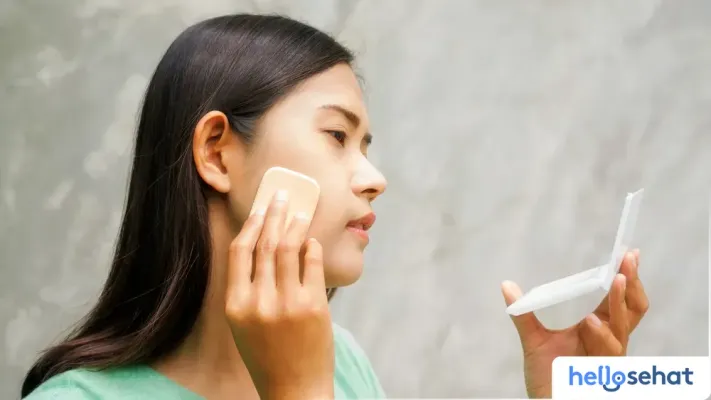 10 Merk Cushion untuk Kulit Berminyak, Wajah Bebas Kilap - Hello Sehat