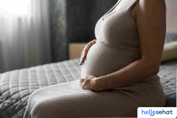 Preeklampsia Berat (PEB): Gejala, Penyebab, Pengobatan, dll.