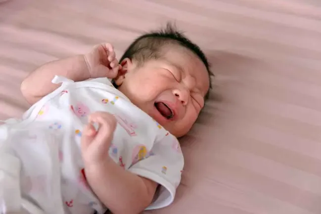 Berbagai Perkembangan Bayi Newborn yang Perlu Ortu Ketahui