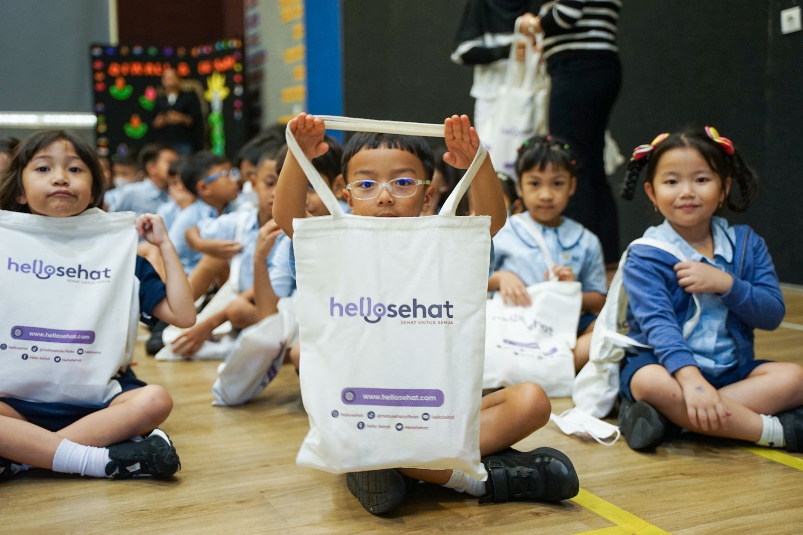 Hello Sehat Mengajak Siswa MISJ Peduli Kesehatan Gigi Bersama RSPI dan ...