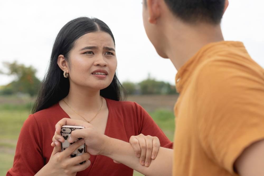 Obsessive Love Disorder: Gejala, Penyebab, Pengobatan, dll.