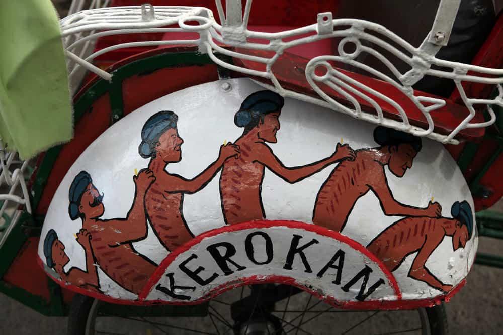Manfaat, Efek Samping, dan Cara Aman Kerokan - Hello Sehat